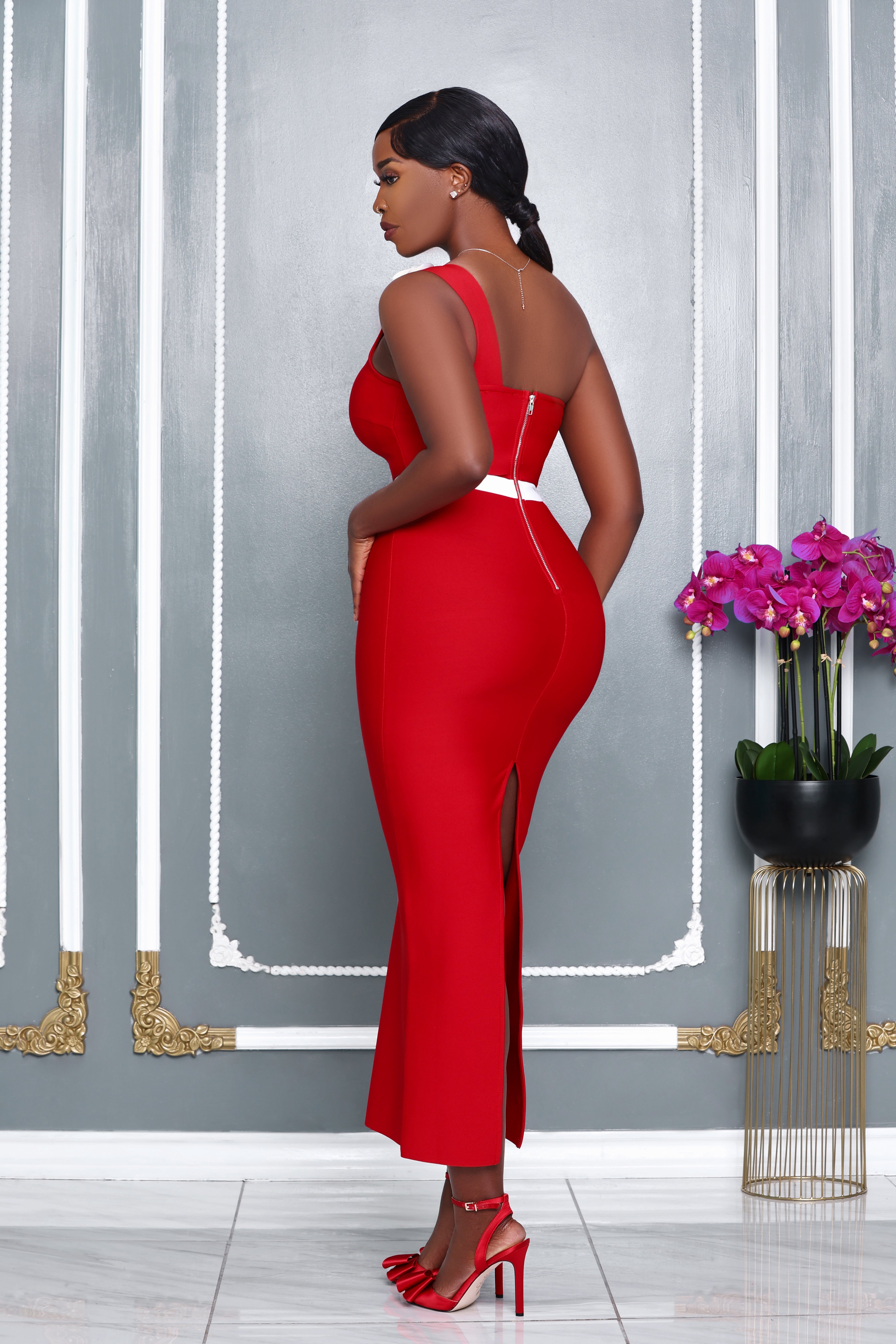 ROSETTE ELEGANCE ONCE SHOULDER BANDAGE DRESS (RED) – Dress Code Chic ...